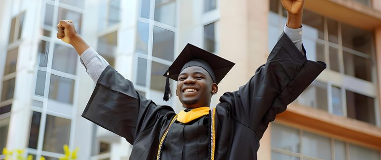 Difference Between Undergraduate and Postgraduate Degree