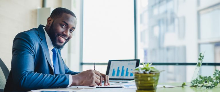 How To Become An Accountant: Essential Qualifications